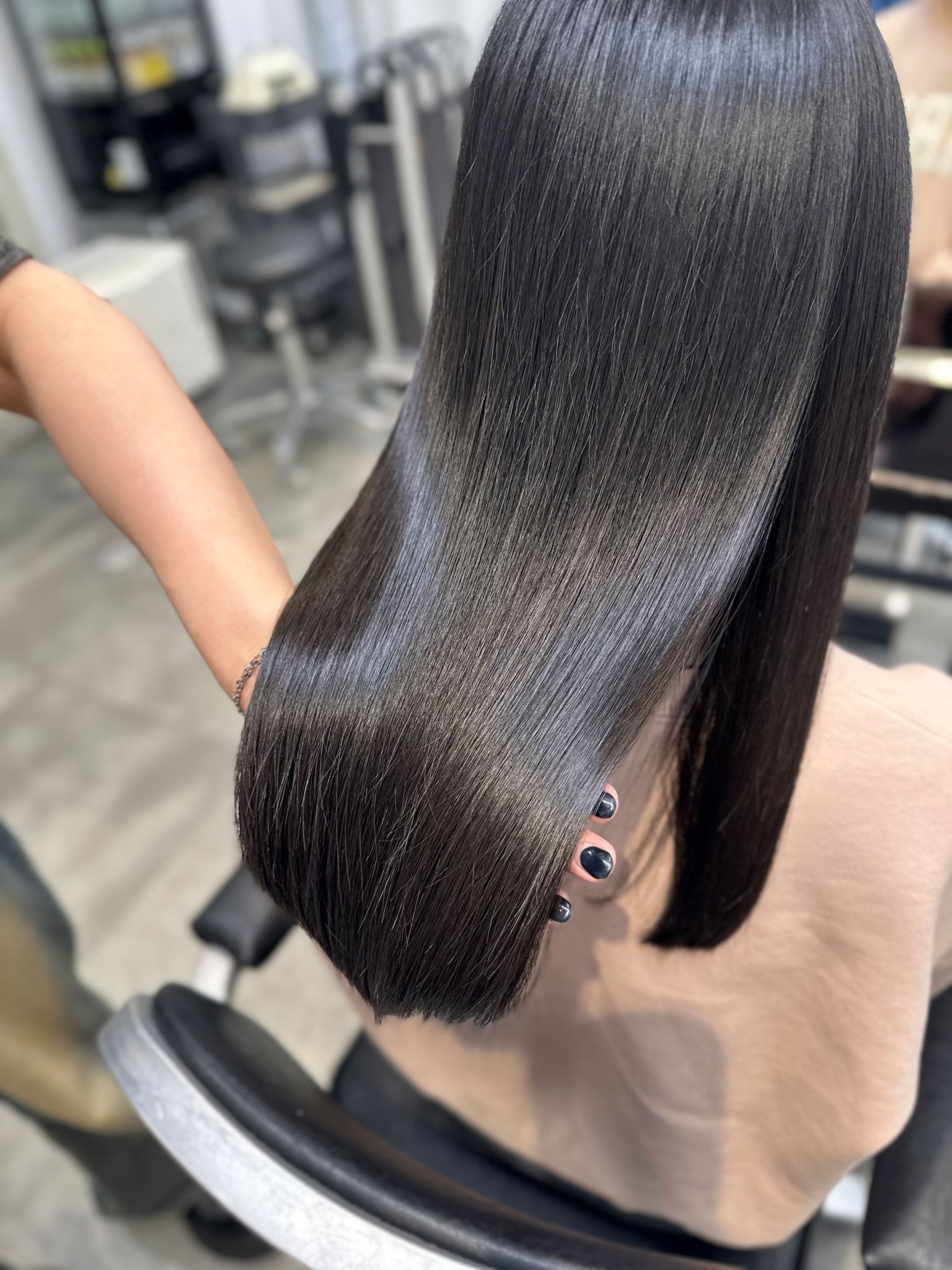 エイジングケアの最高峰！ミルボン「Aujua/オージュア」の新ライン【アルティール】登場！ - 【公式】HOULe ウル ブログ